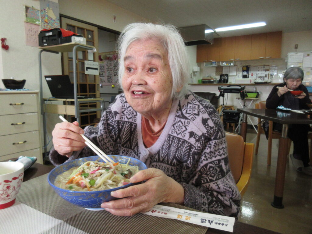 テイクアウト食事会（R5/11/20：こでまり） | 社会福祉法人こもれび会 けやき荘